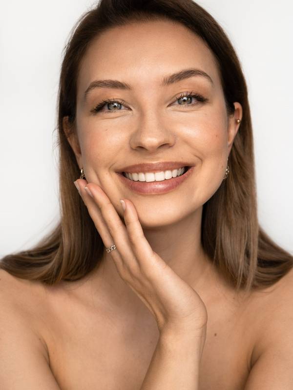 Trade fair hostess agency – promotion, service & VIP hostesses